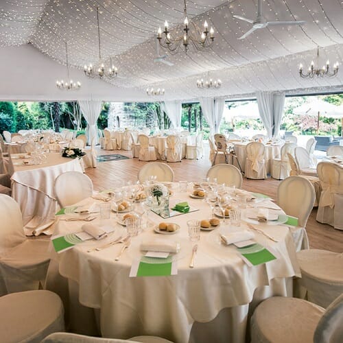 Room Size & Surface Properties: Their Impact on Acoustics