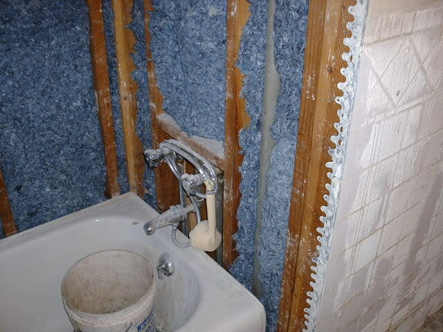 Quieting/Soundproofing Noisy Pipes | Acoustical Surfaces