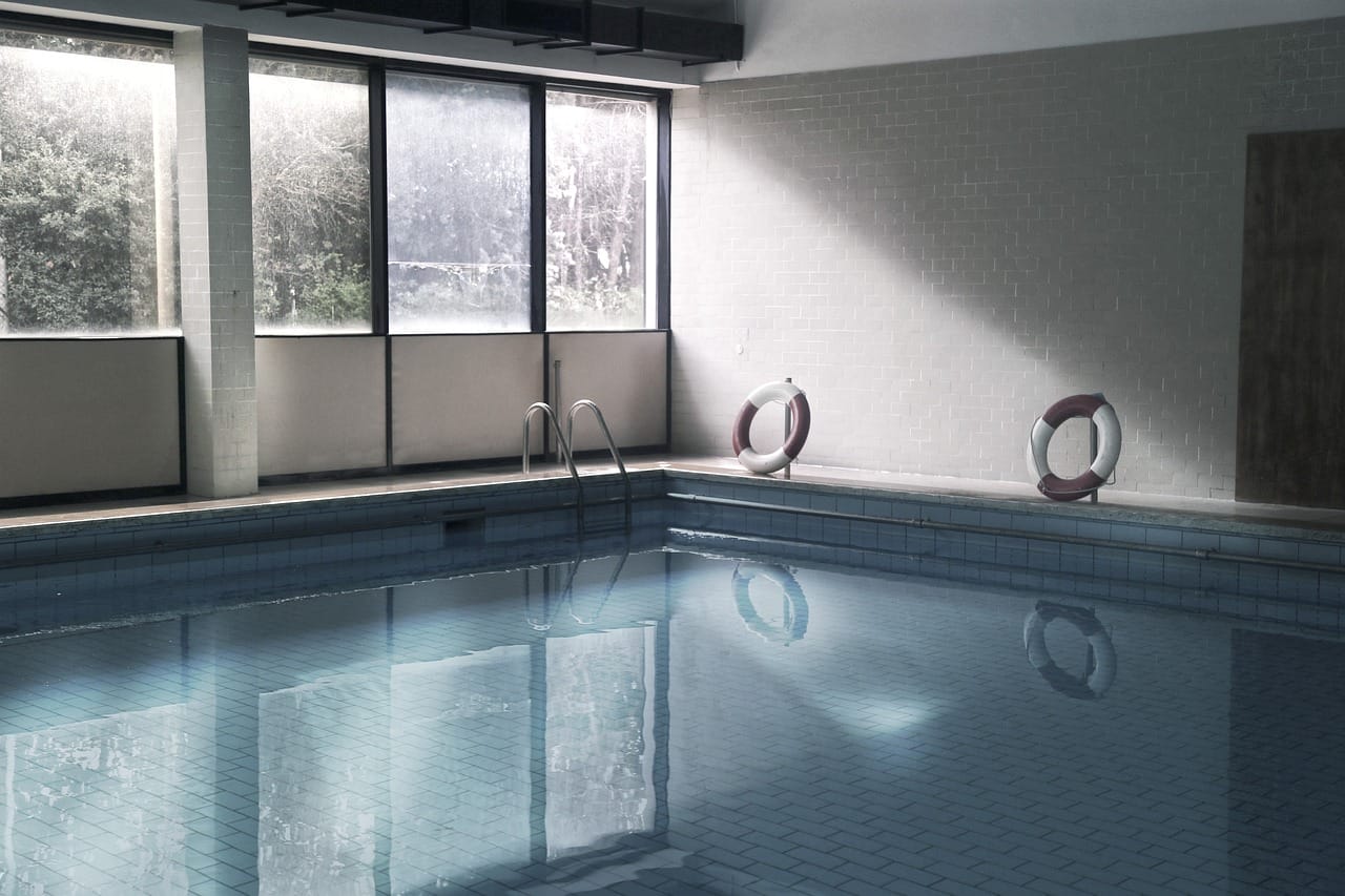 Reducing Indoor Pool Noise & Pool Pump Soundproofing | Acoustical Surfaces